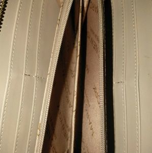 Andrew Marc | Bags | Marc New York Wallet | Poshmark